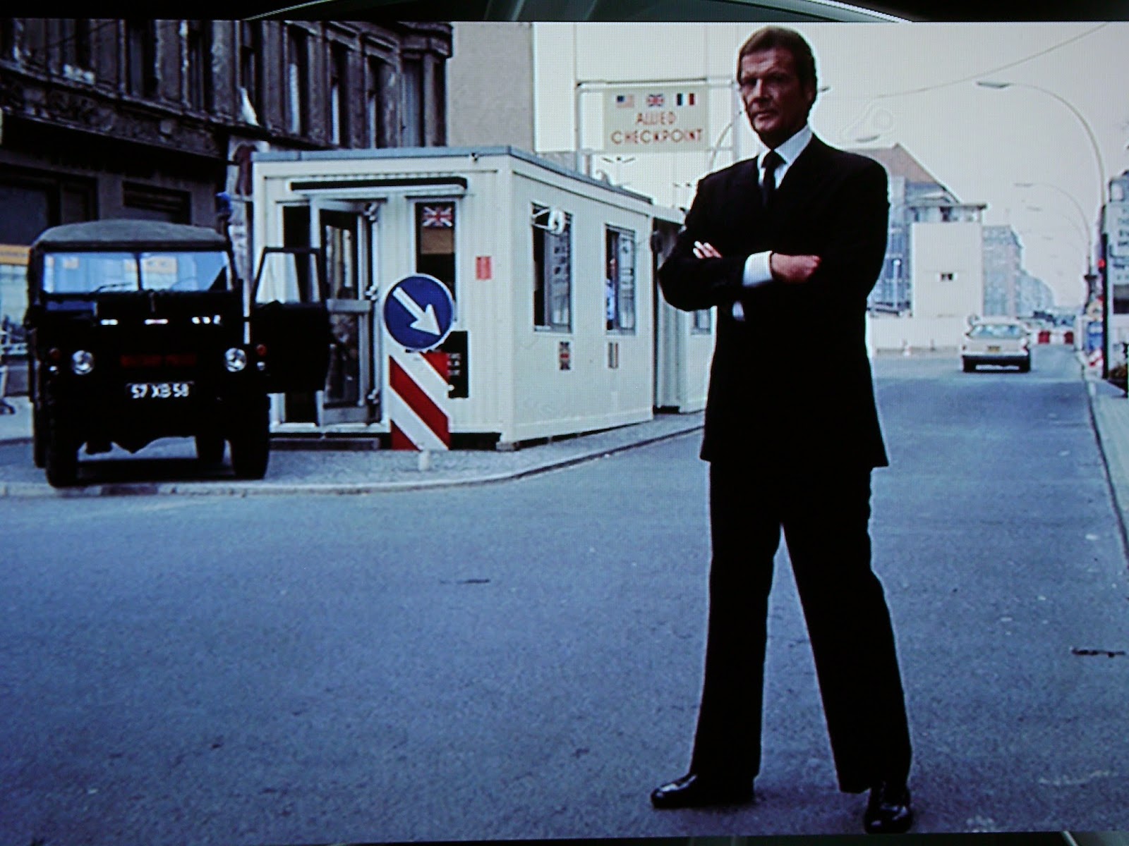 007 TRAVELERS: 007 Filming location: Checkpoint Charlie / Octopussy ...