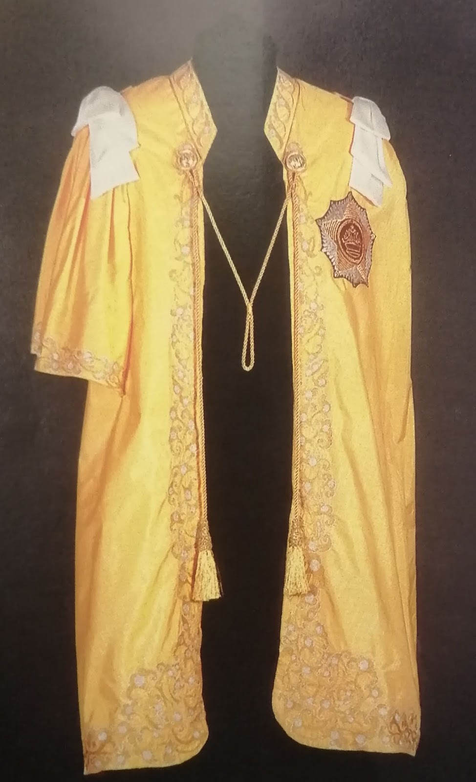 WARISAN RAJA & PERMAISURI MELAYU: Baju Layang Sultan Selangor.