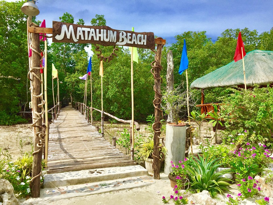 Matahum Beach Mangingisda