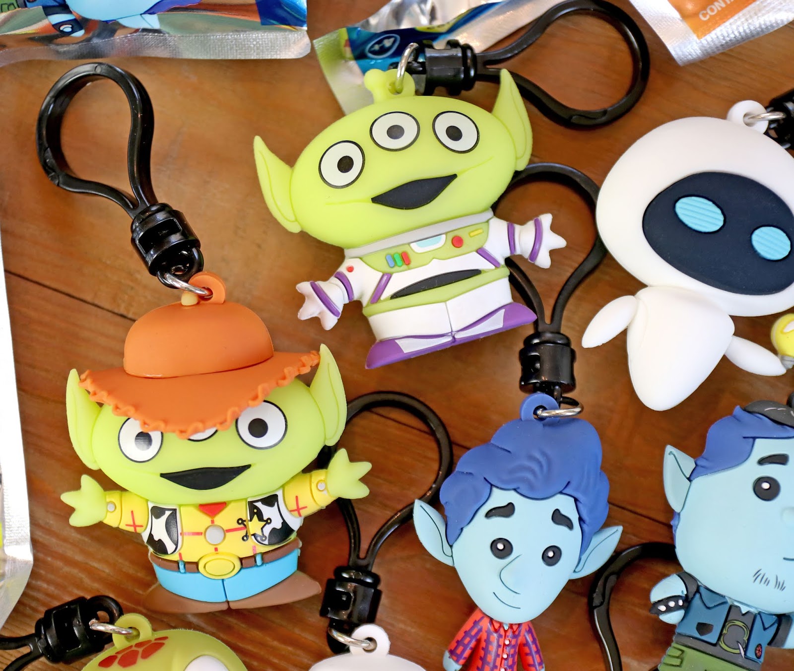 Dan the Pixar Fan: PIXAR Figural Bag Clip Mystery Pack Collection (from ...