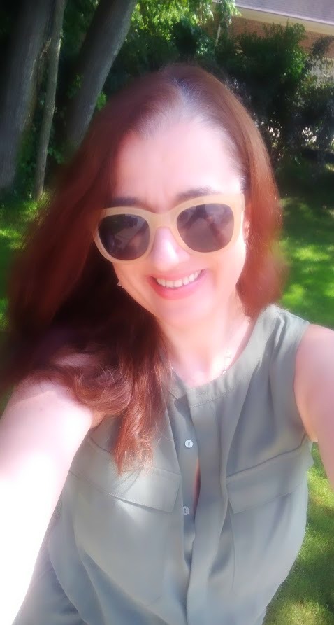 Thursday Moda #224: THE BEST Olive Utility Dress.