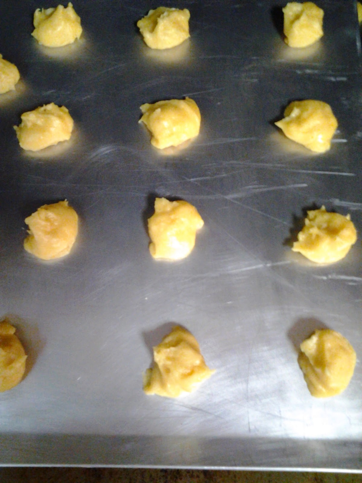 Yankee-Belle Cafe: How to Make Cream Puffs... And Delight Everyone!