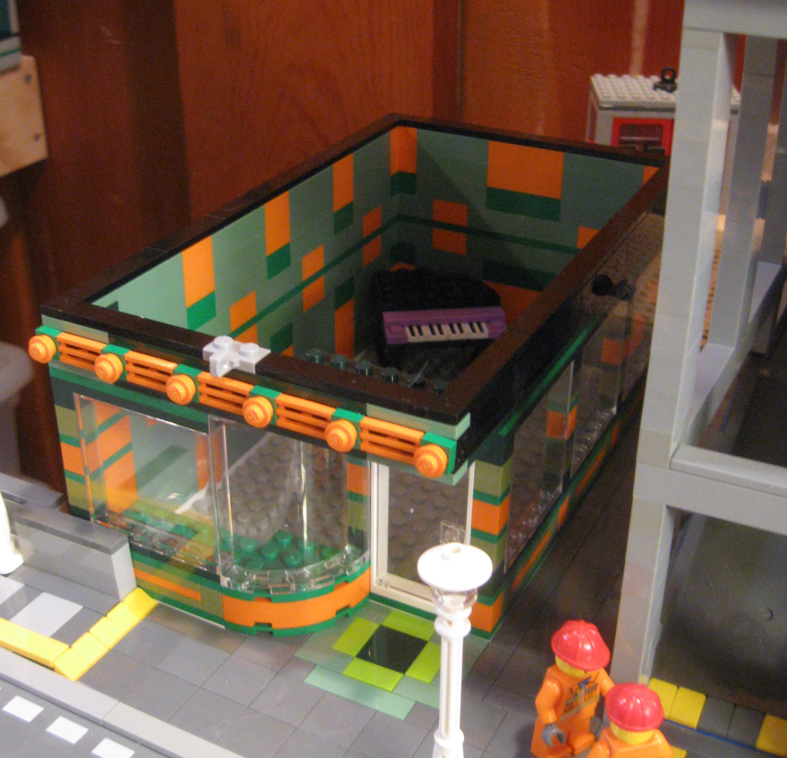 randuwa: Lego: DK House of Music