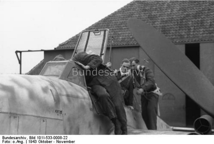 FalkeEins - the Luftwaffe blog: Luftwaffe hangars, shelters and ...