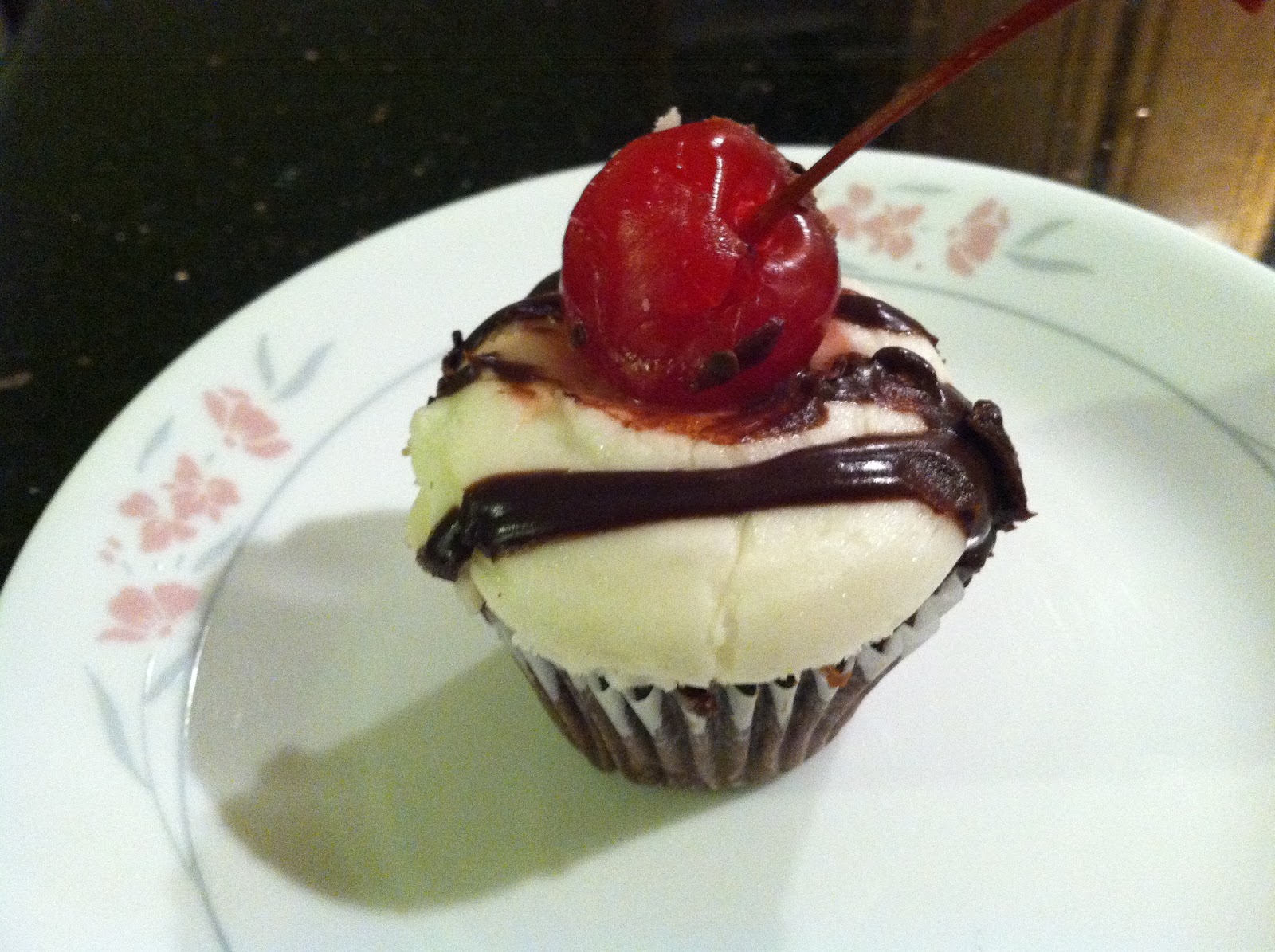 For the Love of Dessert: The Original Yummy Cupcakes Review