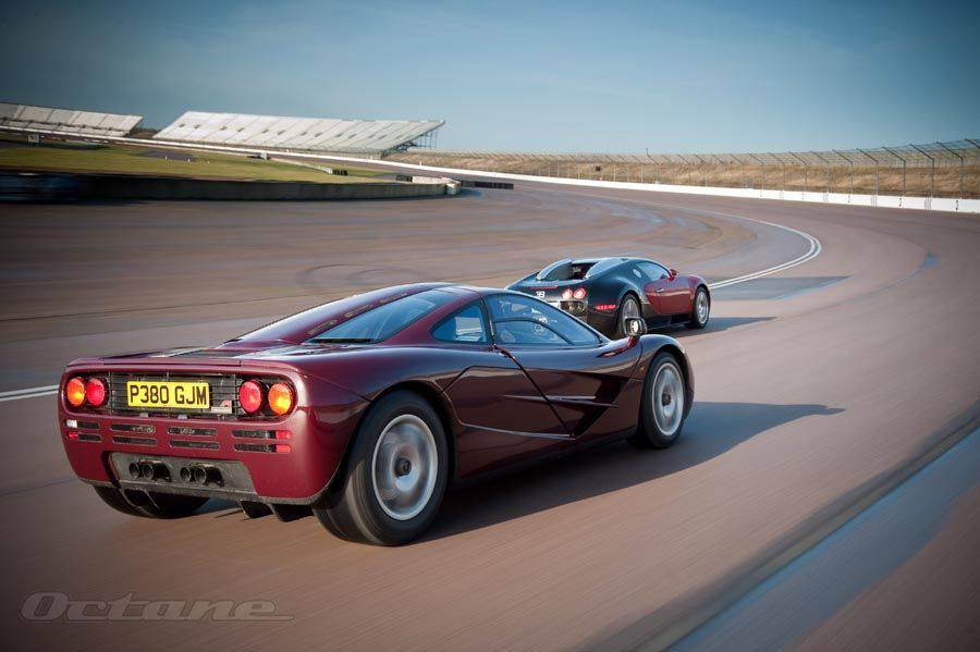 Photos - Rowan test : Bugatti Veyron vs McLaren F1 | Rowan Atkinson Fan