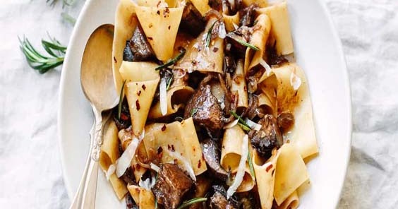 Pappardelle Pasta with Rosemary Portobello Mushroom Sauce - Dinner ...
