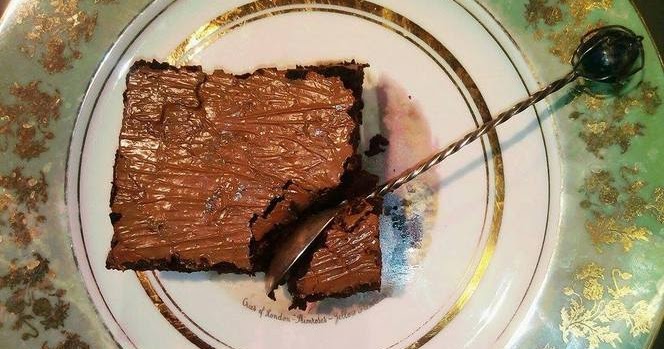 Γλυκές Ιστορίες: Dark chocolate serano cake!