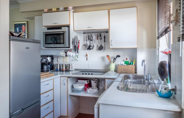 Bootstrap Business: 6 Things You Need To Know About Home Plastic Usage