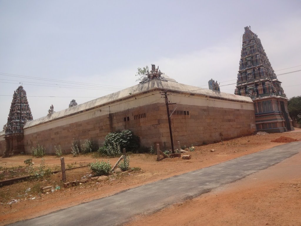 Tamilnadu Tourism: Jayamkonda Soleeswarar Temple, Nemam – The Temple