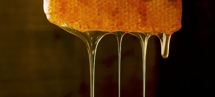 Quelques vertus incroyables du miel pur - ASTUCES DE SANTE