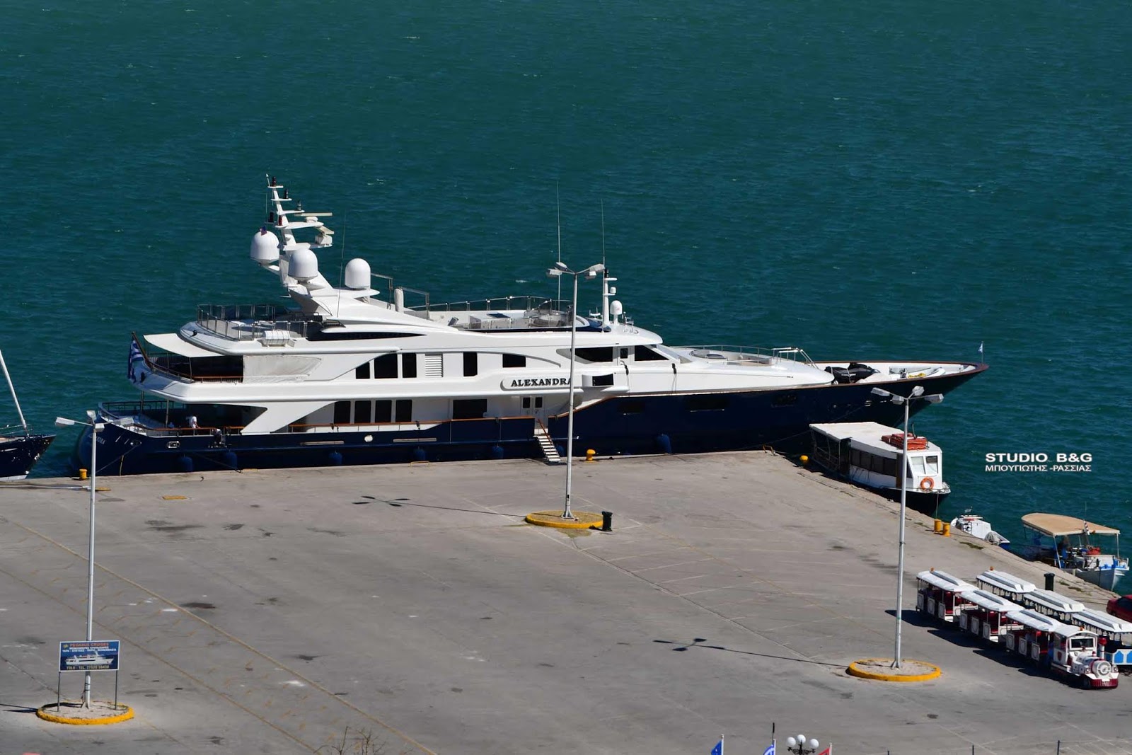 ALEXANDRA: Ένα Super yacht στο λιμάνι του Ναυπλίου