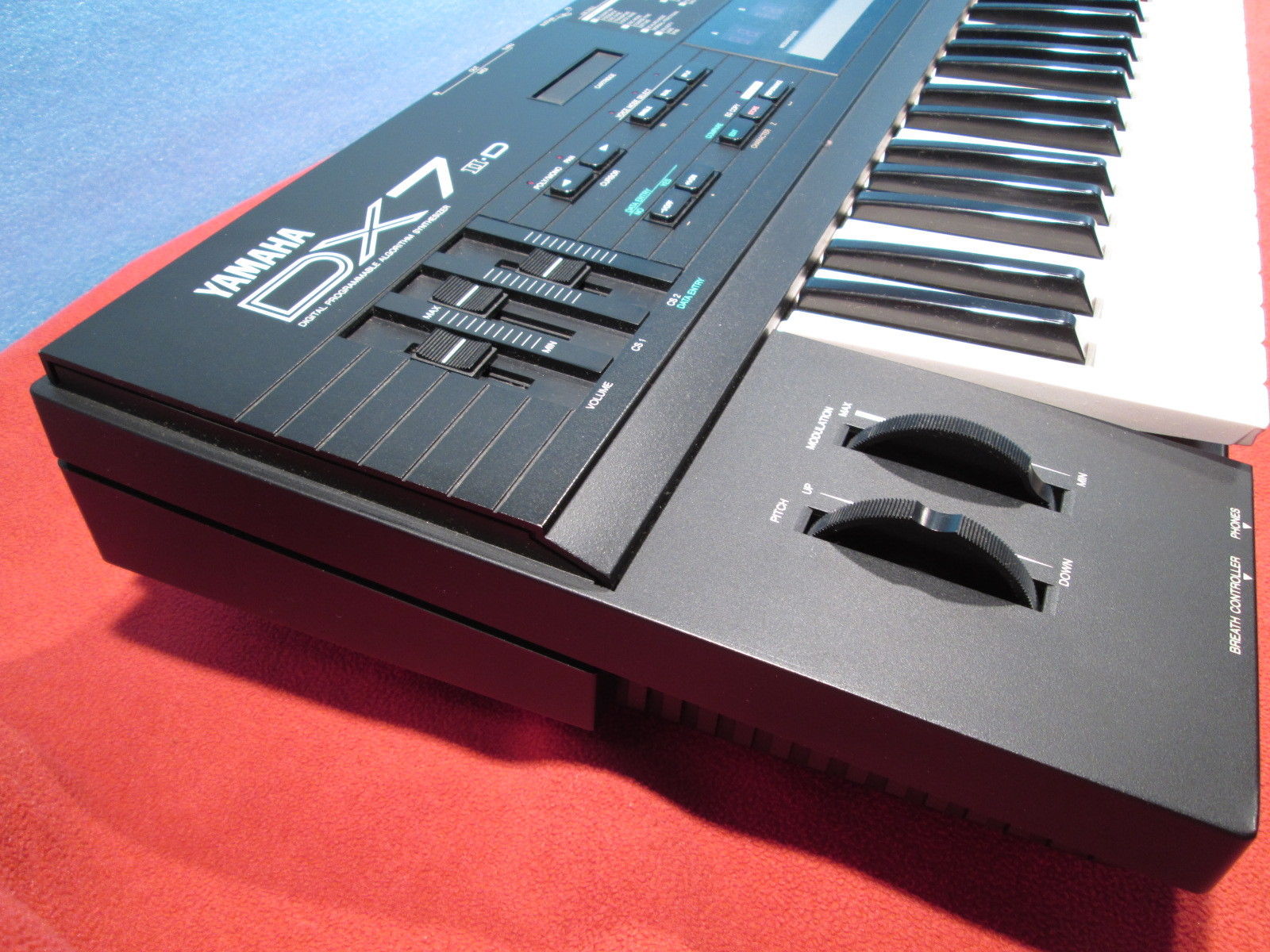 MATRIXSYNTH-B: YAMAHA DX7 II D FM Digital Synthesizer