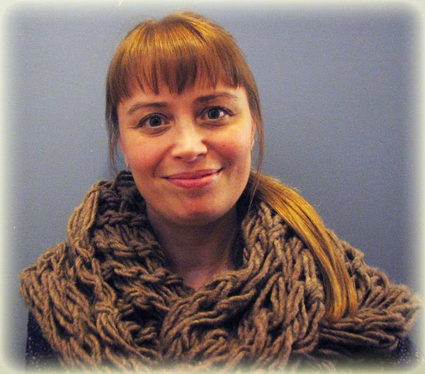 Les Projets Créatifs de Fleur de Paix: Créer un foulard avec les bras!