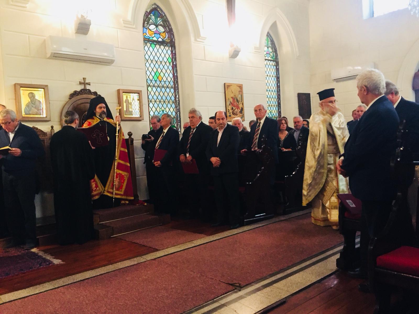ΦΩΣ ΦΑΝΑΡΙΟΥ: Η ΓΙΟΡΤΗ ΤΩΝ ΕΙΣΟΔΙΩΝ ΤΗΣ ΘΕΟΤΟΚΟΥ ΣΤΗ ΣΜΥΡΝΗ (ΦΩΤΟ)