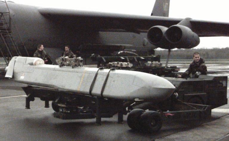 Happyscale-Modellbau: Boeing AGM-86A (Cruise Missile) - Monogram ...