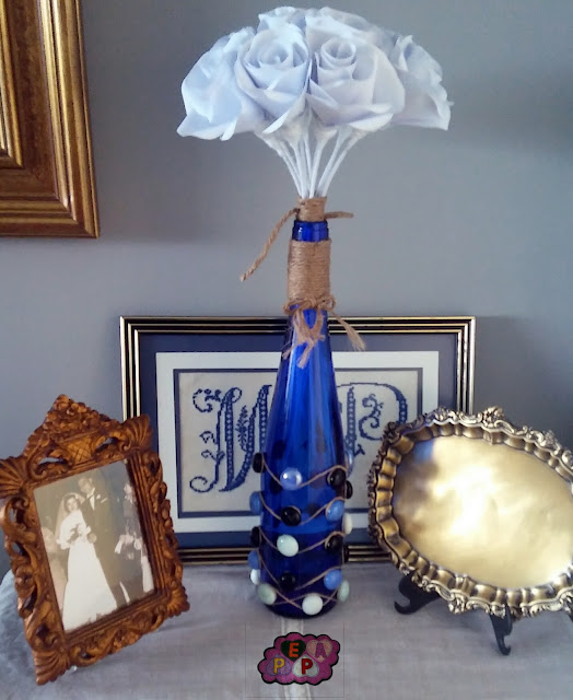 Manualidades y mas cosas de pepa: botella azul decorada