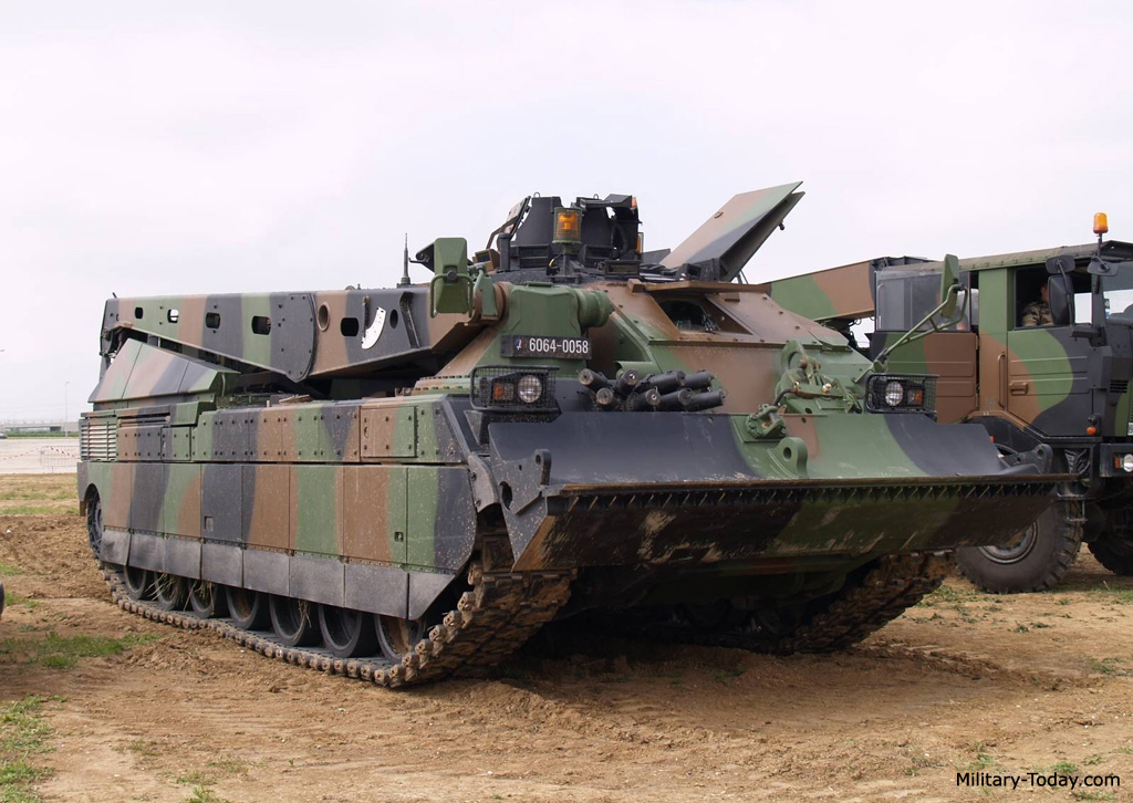 FDRA - Fuerza Terrestre: ARV: Leclerc DNG