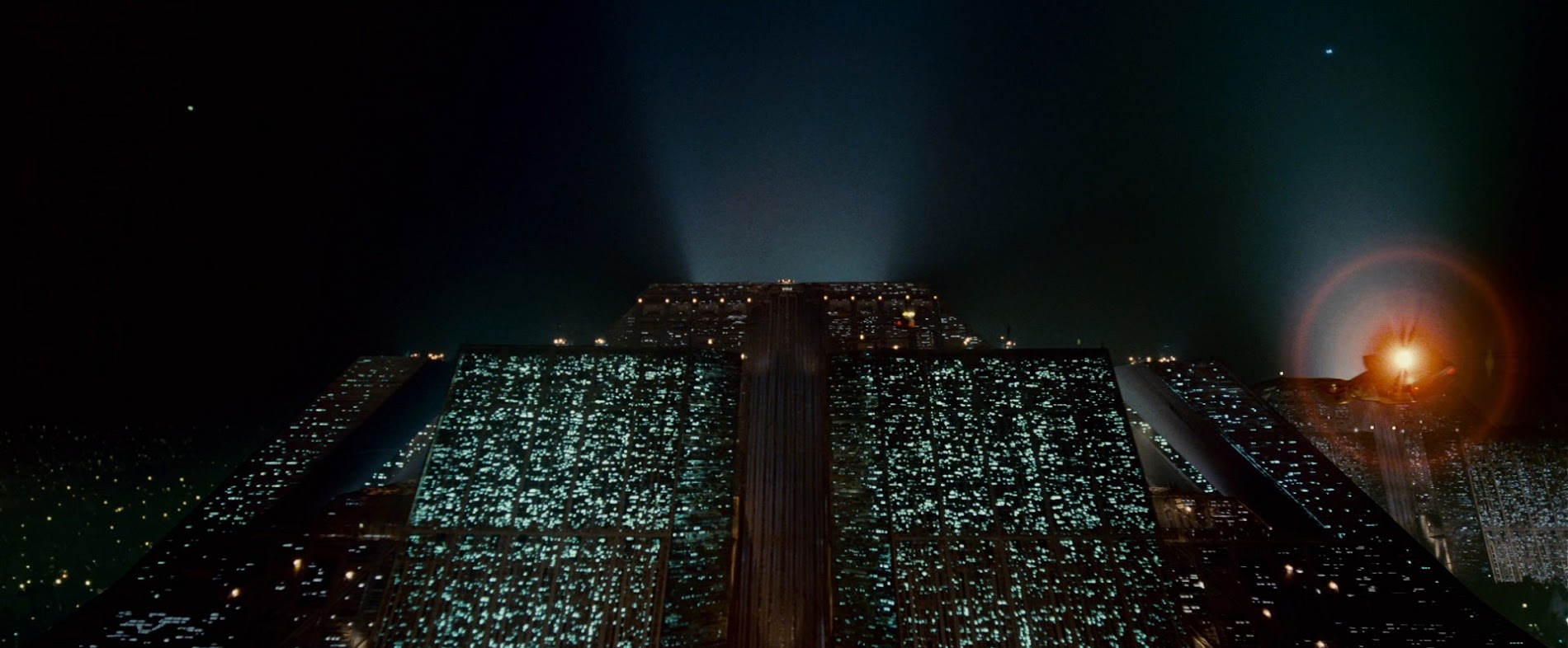 The Beautiful Film Frames: Blade Runner (1982) Blu-Ray Screenshots