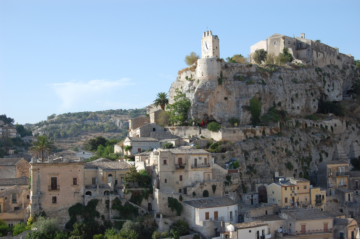 ALCAMO (Trapani) - IL CASTELLO DEI CONTI DI MODICA