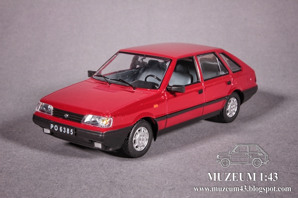FSO Polonez Caro 1:43 IST Models - Muzeum 1:43