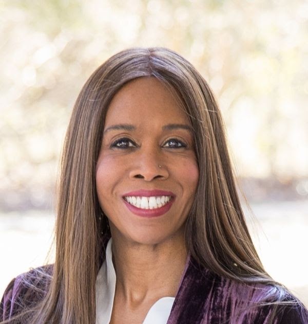 Publishing ... and Other Forms of Insanity: 5 Agents Seeking Fantasy ...