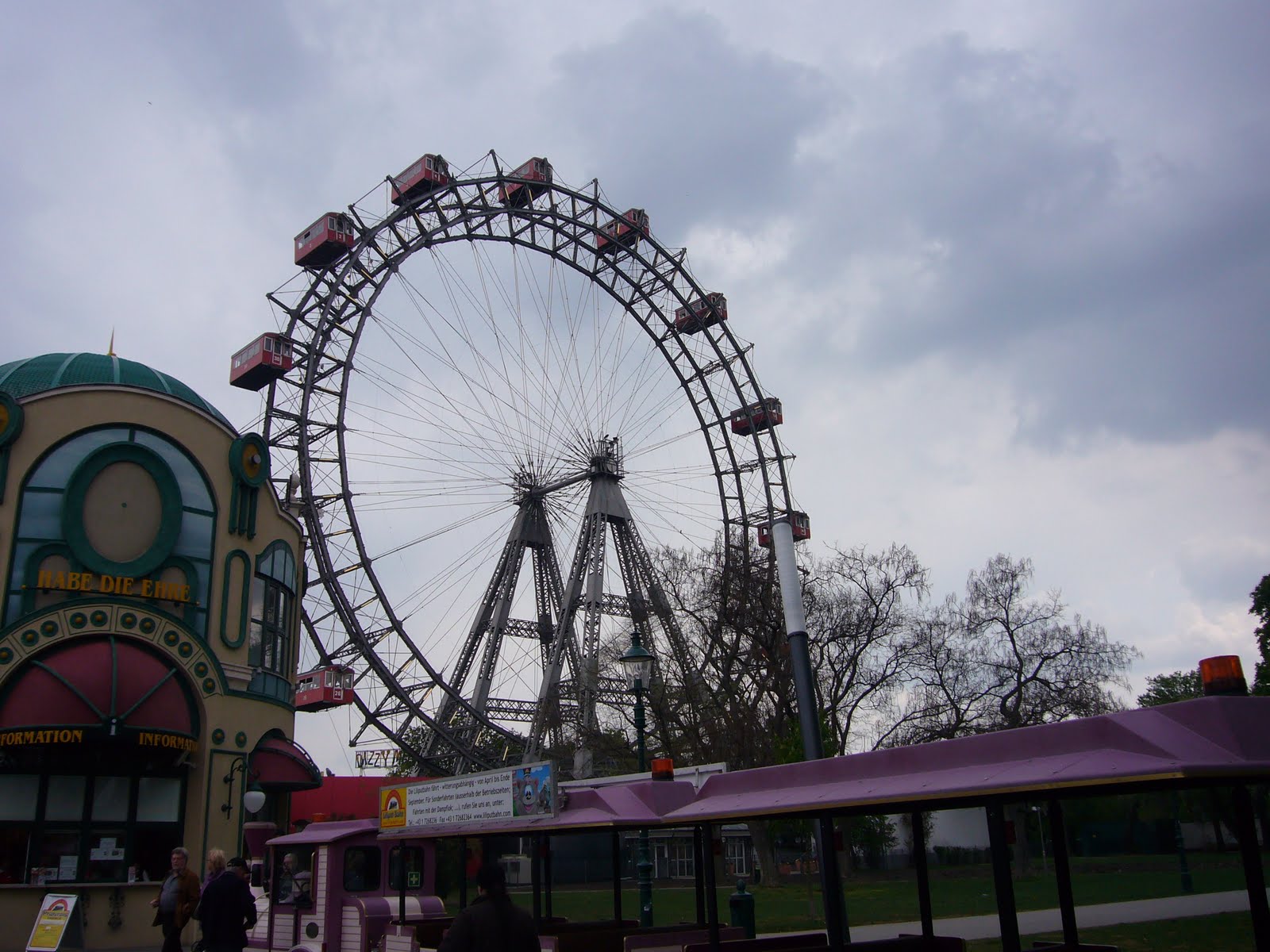 Blog cu Dragoste: Viena - Parcul Prater şi Dunărea