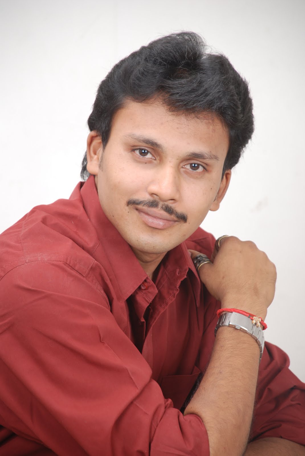 moviedreams: EXPERIENCED ACTOR V.A.KUMAR