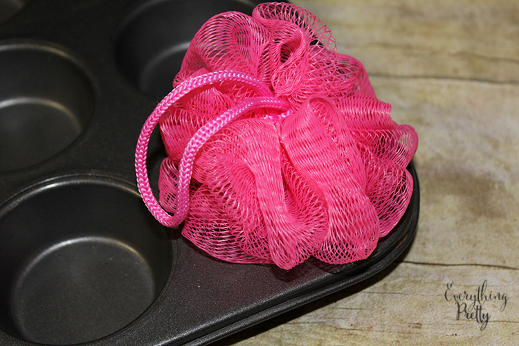 How to Make a Soap Cupcake With a Bath Puff - Everything Pretty