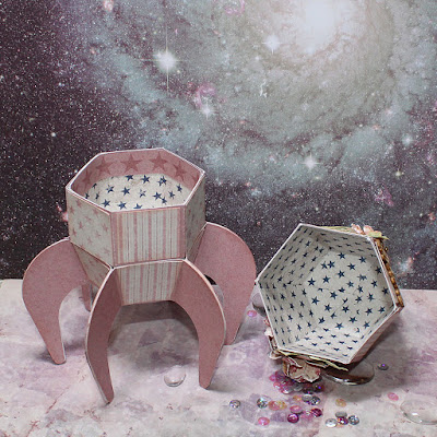 My Craft and Garden Tales: A pink rocket - gift box with template