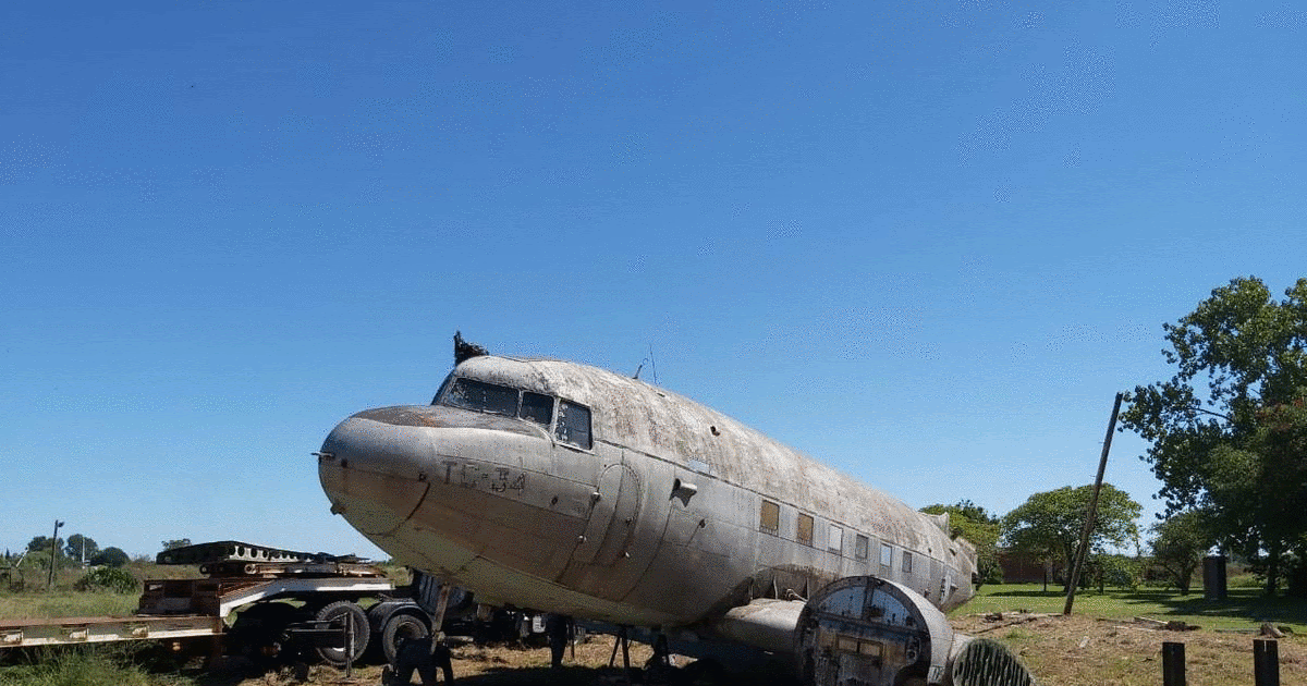 Roll Out - Aerospotter: Acerca del TC-34