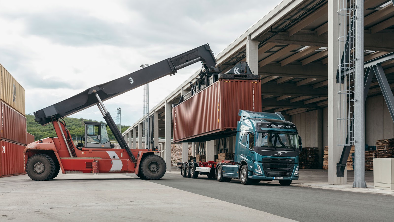 DIECIOCHO RUEDAS: ATENCIÓN¡¡¡…VOLVO PRESENTO LA NUEVA GENERACIÓN DE ...