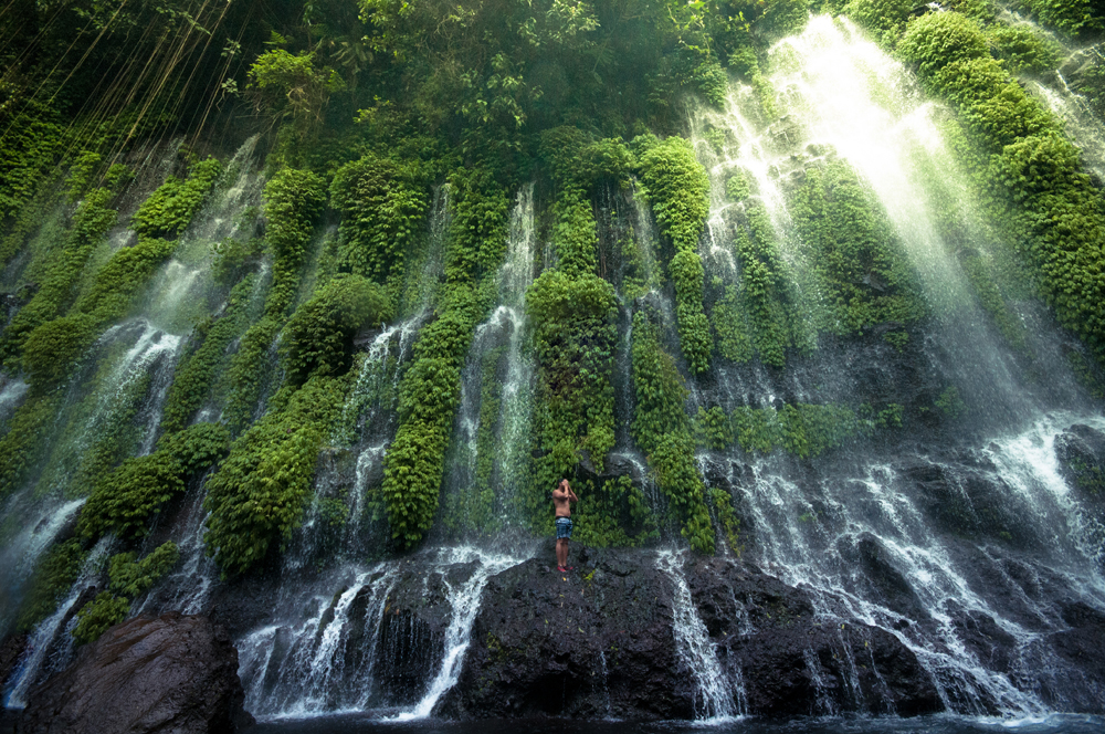 Ian Powell: Asik-Asik Falls