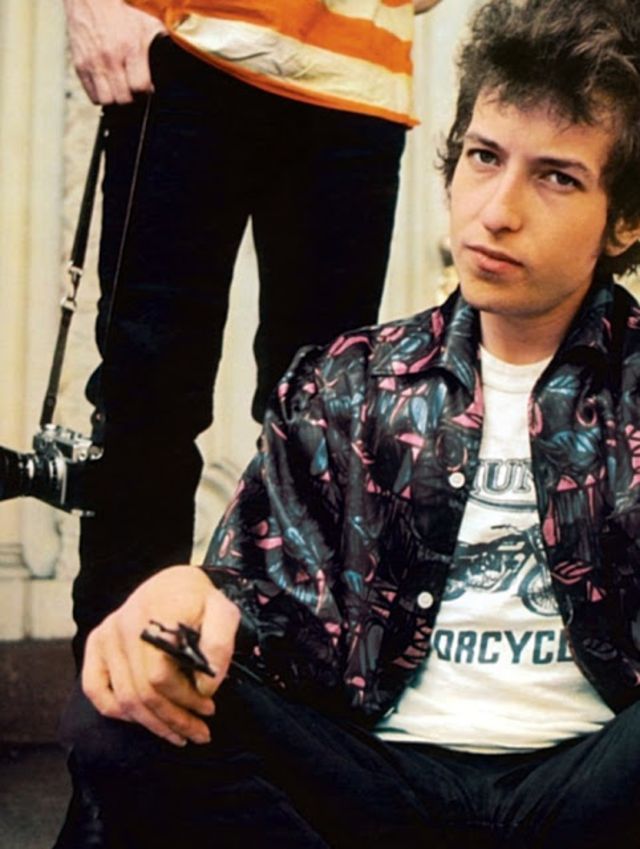 47 Interesting Color Photos of a Young Bob Dylan in the 1960s ~ Vintage ...