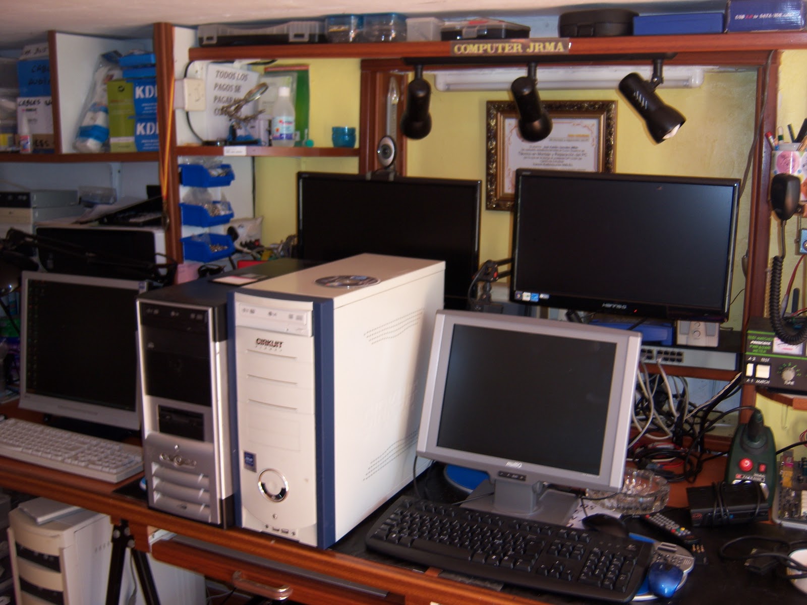 MONTAJE Y REPARACIÓN DE ORDENADORES: FOTOS TALLER COMPUTER JRMA