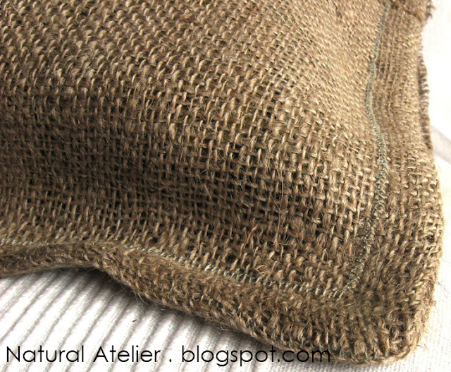 Natural Atelier: Jute pillows with rooster... 100% natural...