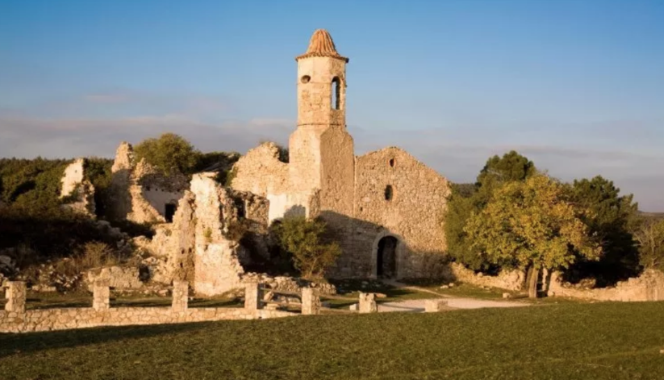 EXPEDIENTE ARCANO: CAPITULO 6: LA MUSSARA - EL PUEBLO MALDITO