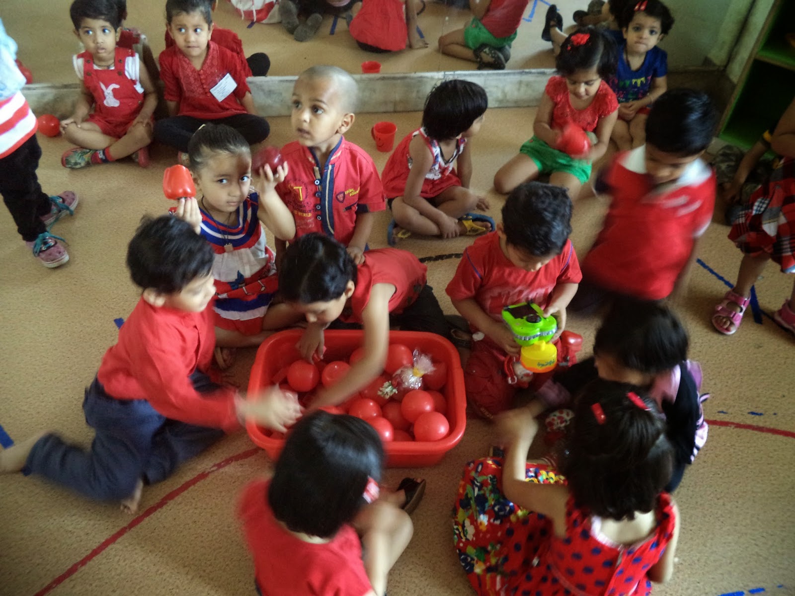 On the top of the World...: Red Colour Day (Nursery) on 13.04.2015 ...