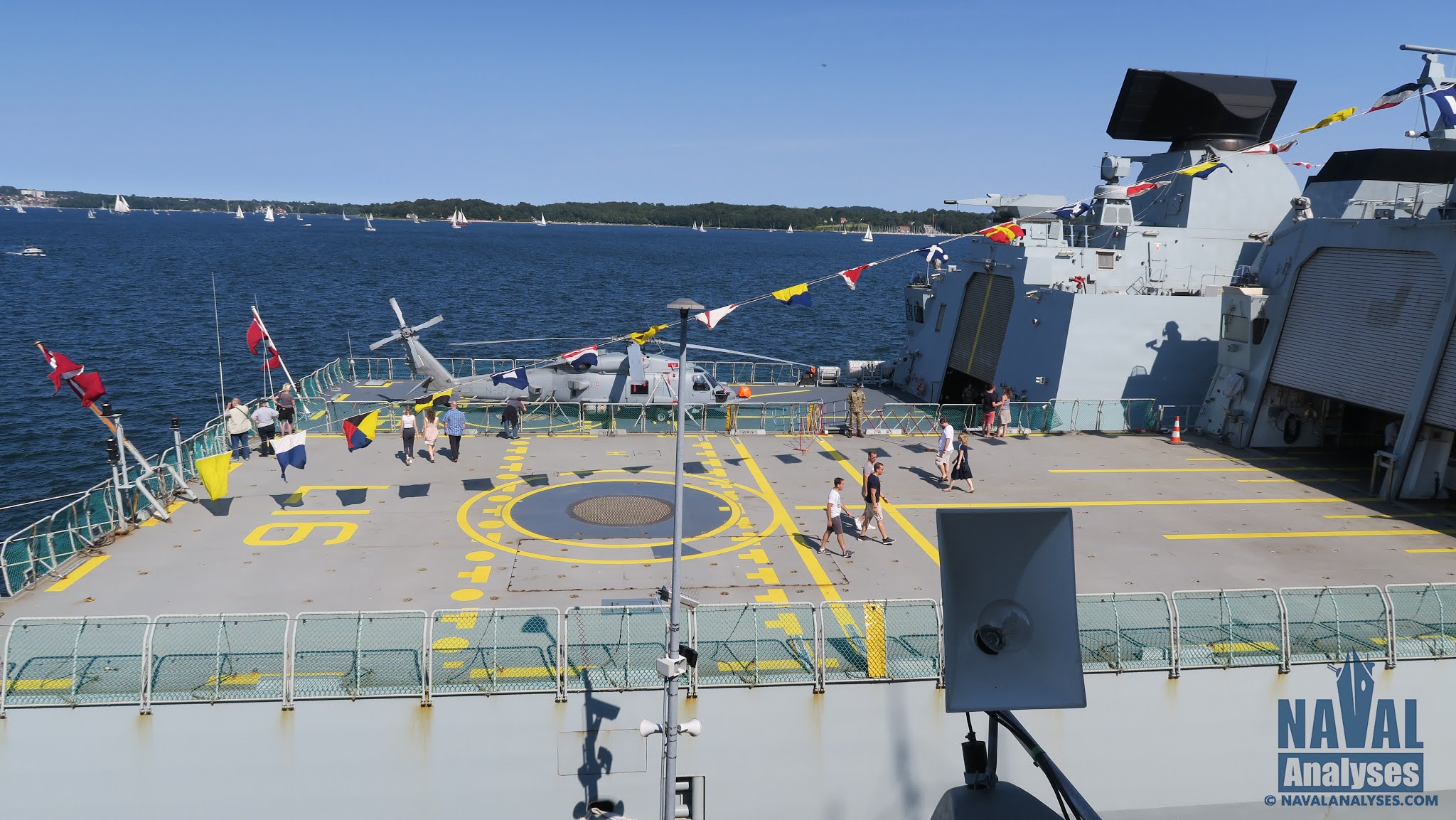 Naval Analyses: PHOTO GALLERY #37: Absalon and Iver Huidfeldt, frigates ...