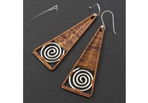 Innovative Wire Wrapped Earrings by Arrabeska / The Beading Gem