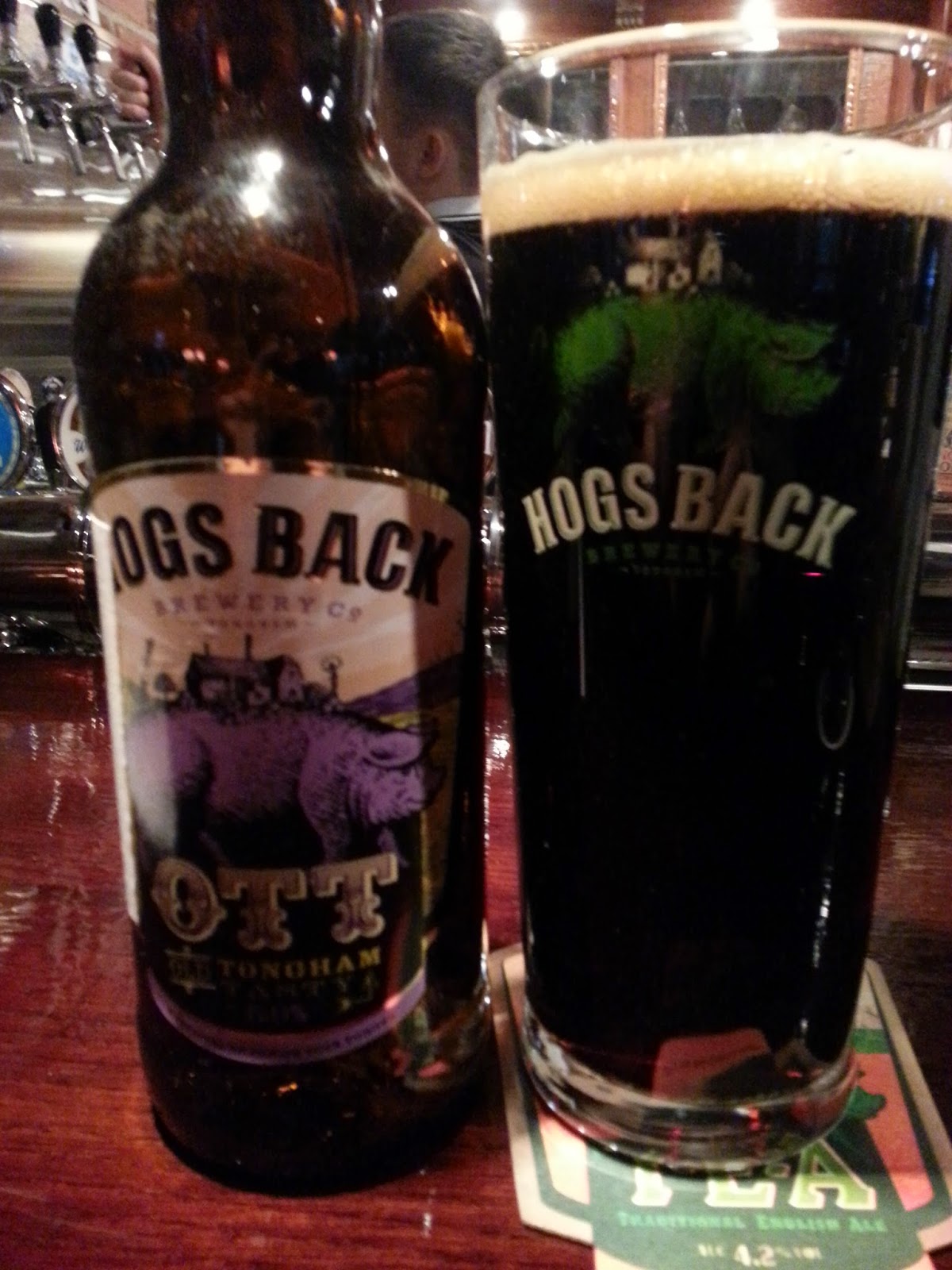 Пробуем три темных эля: Hogs Back Ott, Williams Black и Thwaites Tavern ...