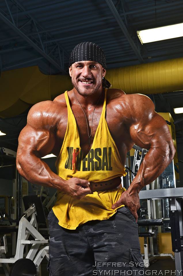 Muscle Lover: Canadian muscle beast - IFBB Pro bodybuilder Antoine Vaillant