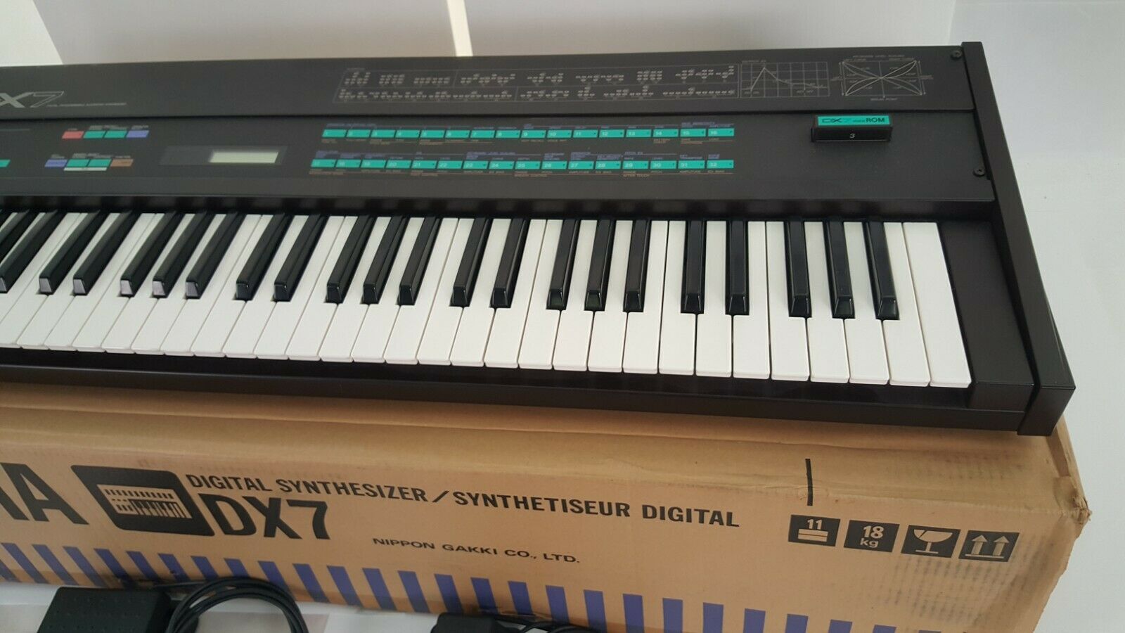 MATRIXSYNTH: Yamaha DX7 Digital Programmable Algorithm Synth SN 133214 ...