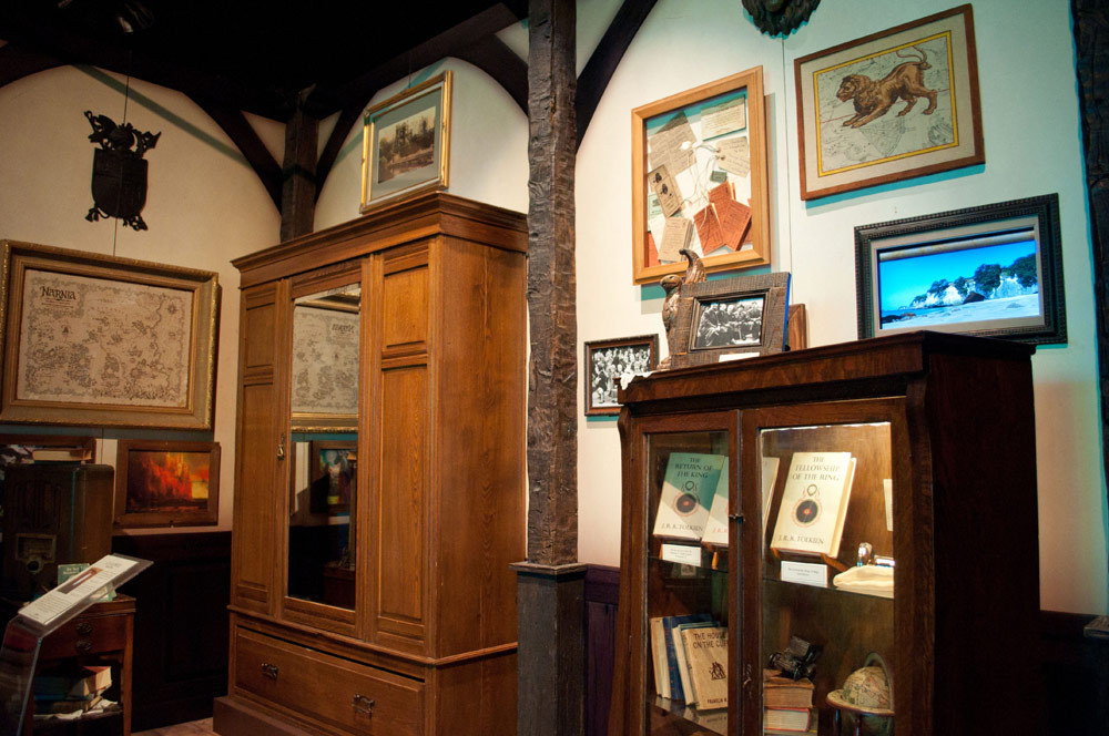 Book Review of Narnia Fun at Reading to Know