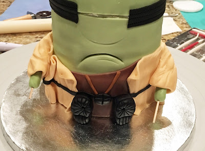 The Bake More: Grumpy Yoda Minion Cake