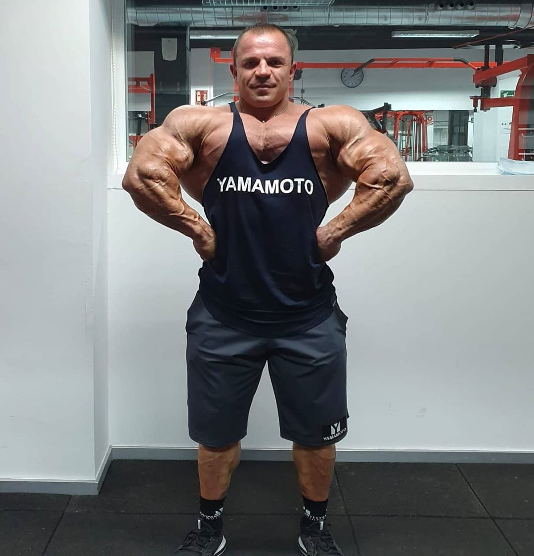 Hola Bodybuilders: Angel Calderon IFBB PRO