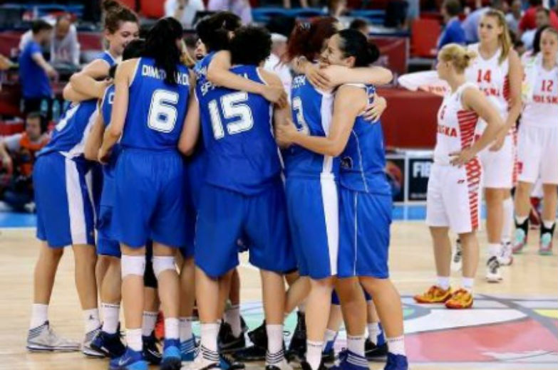 ΟΛΥΜΠΙΑΚΟΣ: ΤΟ ΠΑΡΑΣΚΗΝΙΟ ΤΗΣ ΦΩΤΟΓΡΑΦΙΣΗΣ ΚΑΙ Η ΠΡΟΠΟΝΗΣΗ ΤΗΣ ΕΘΝΙΚΗΣ ...