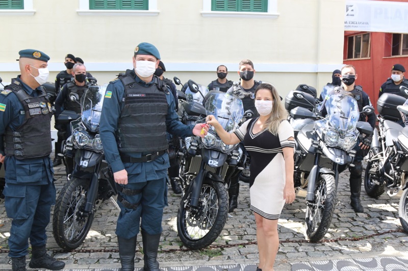 ESPAÇO MILITAR: RENOVAÇÃO DAS VIATURAS: GOVERNO CUMPRE PLANEJAMENTO E ...