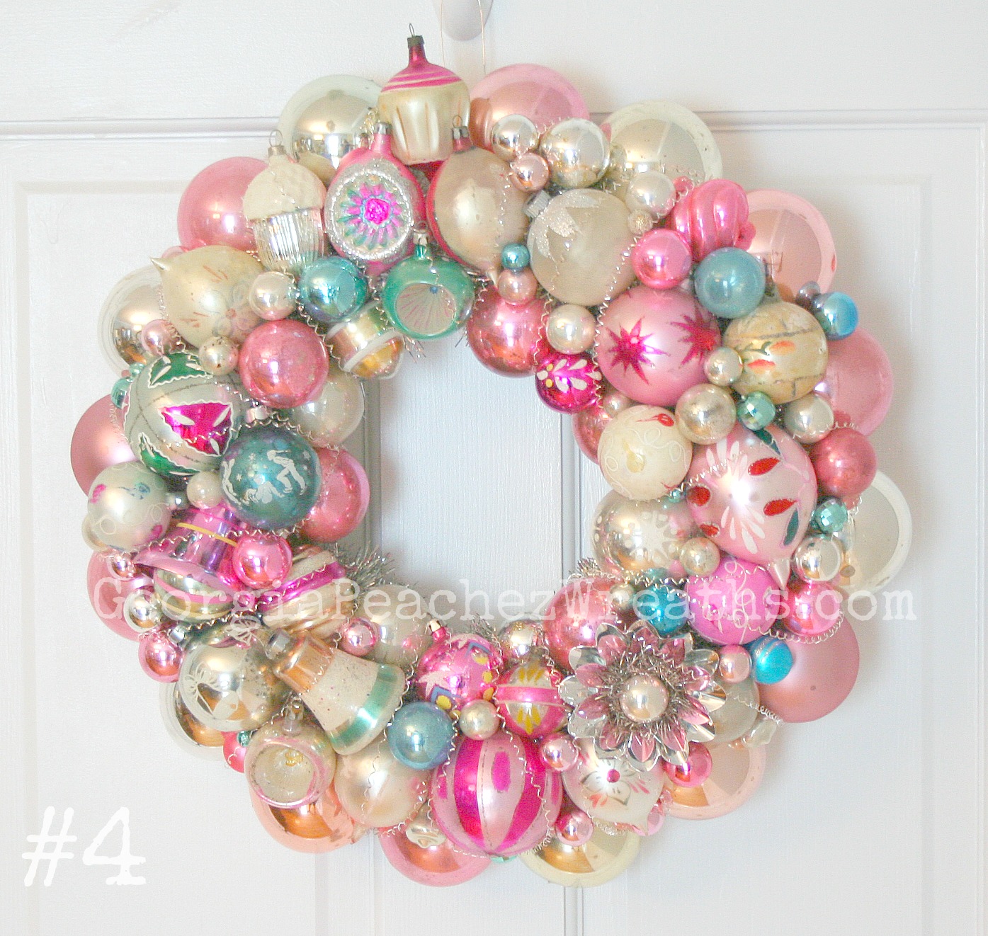 The Wreath Blog by GeorgiaPeachez: Christmas in June Wreaths