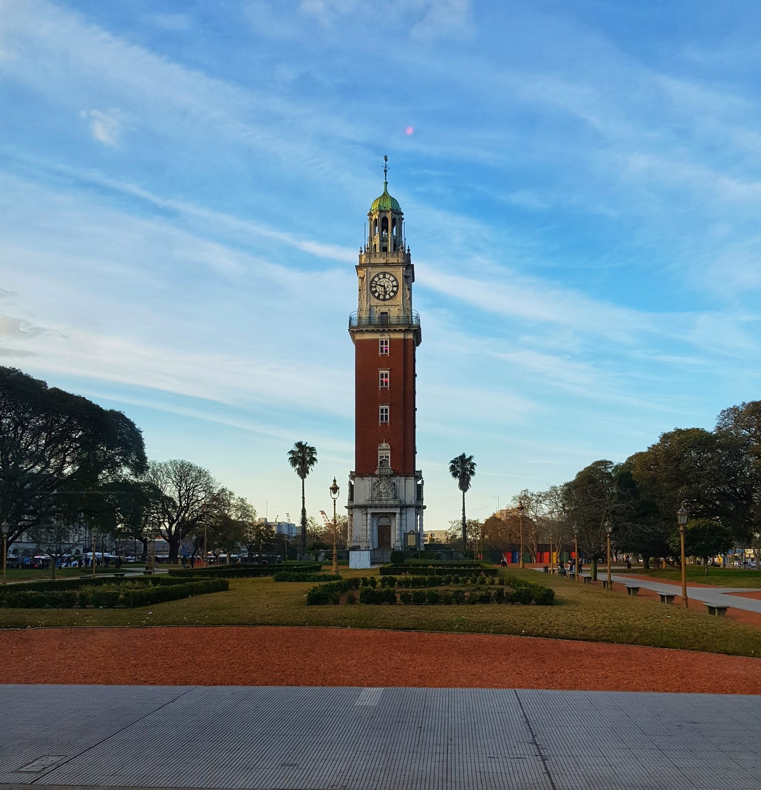 VIAJERO RODANTE: Torre Monumental, Retiro, Buenos Aires